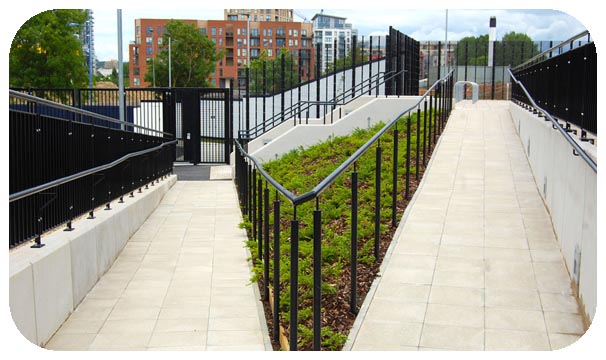 Rowan House Driving Acadamy, Barnet - Davis Landscape Architecture